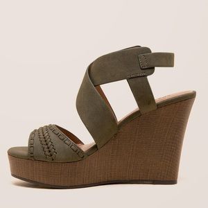 Indigo | Shoes | Indigo Olive Green Platform Wedge Sandal | Poshmark